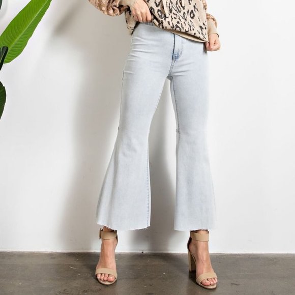 easel | Jeans | Easel Lt Denim Ankle Crop Mid Rise Silhouette Flareed ...